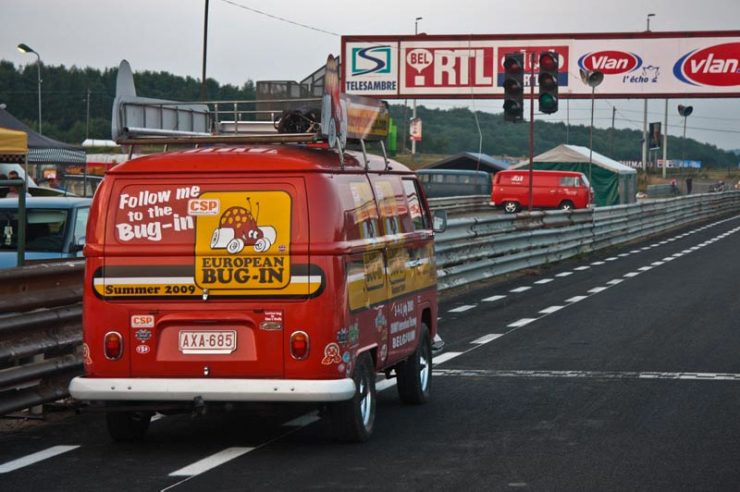 European Bug-In #6 : du 26 au 28 juin 2015 — Be happy. Be Combi